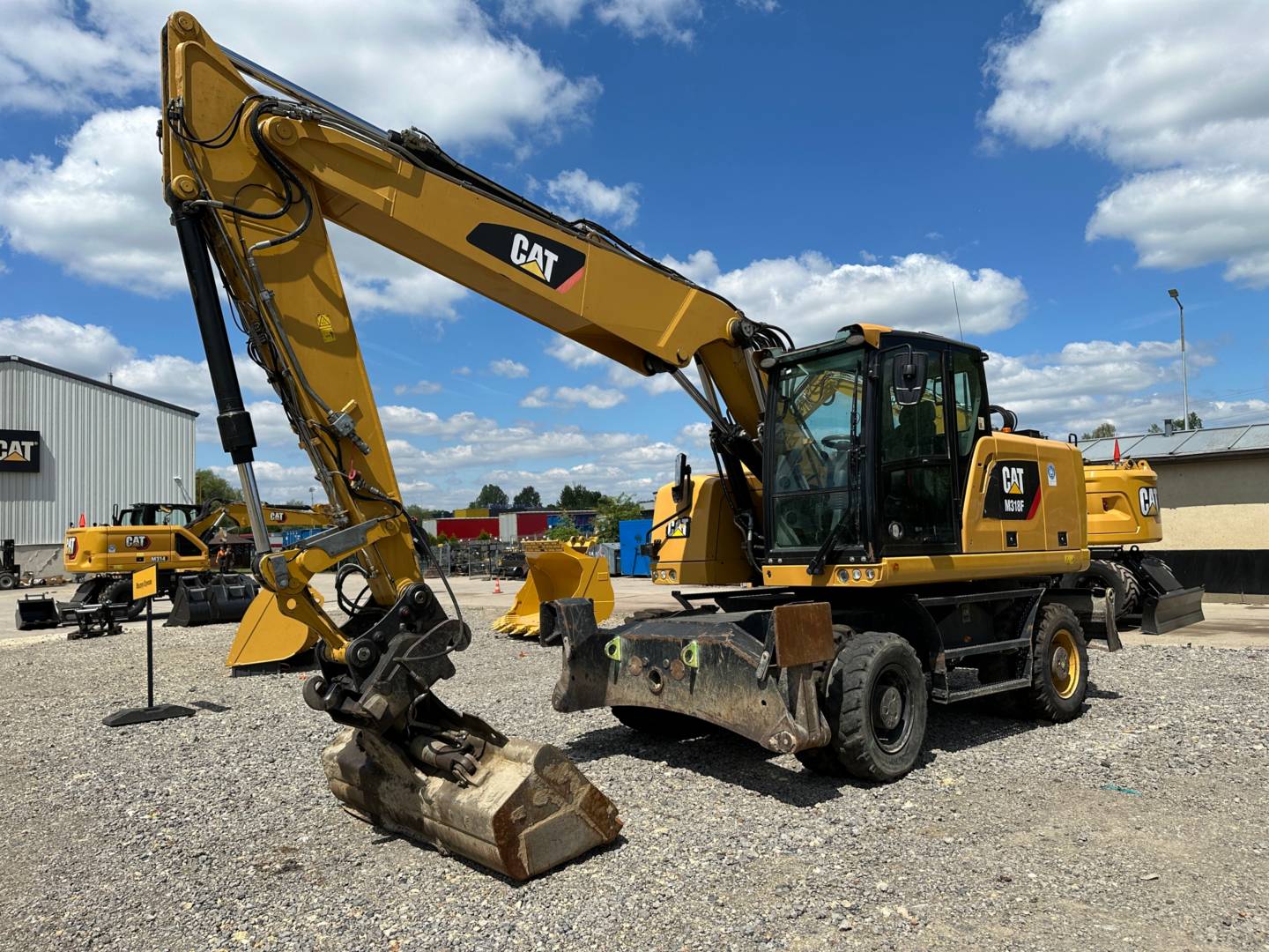 CAT M318F - Bergerat USED