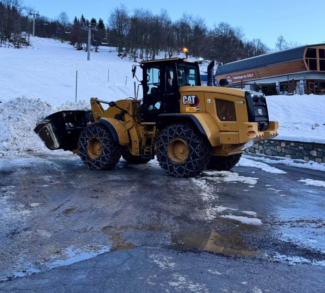 Protéger ses machines Caterpillar d’occasion durant l’hiver - Bergerat USED