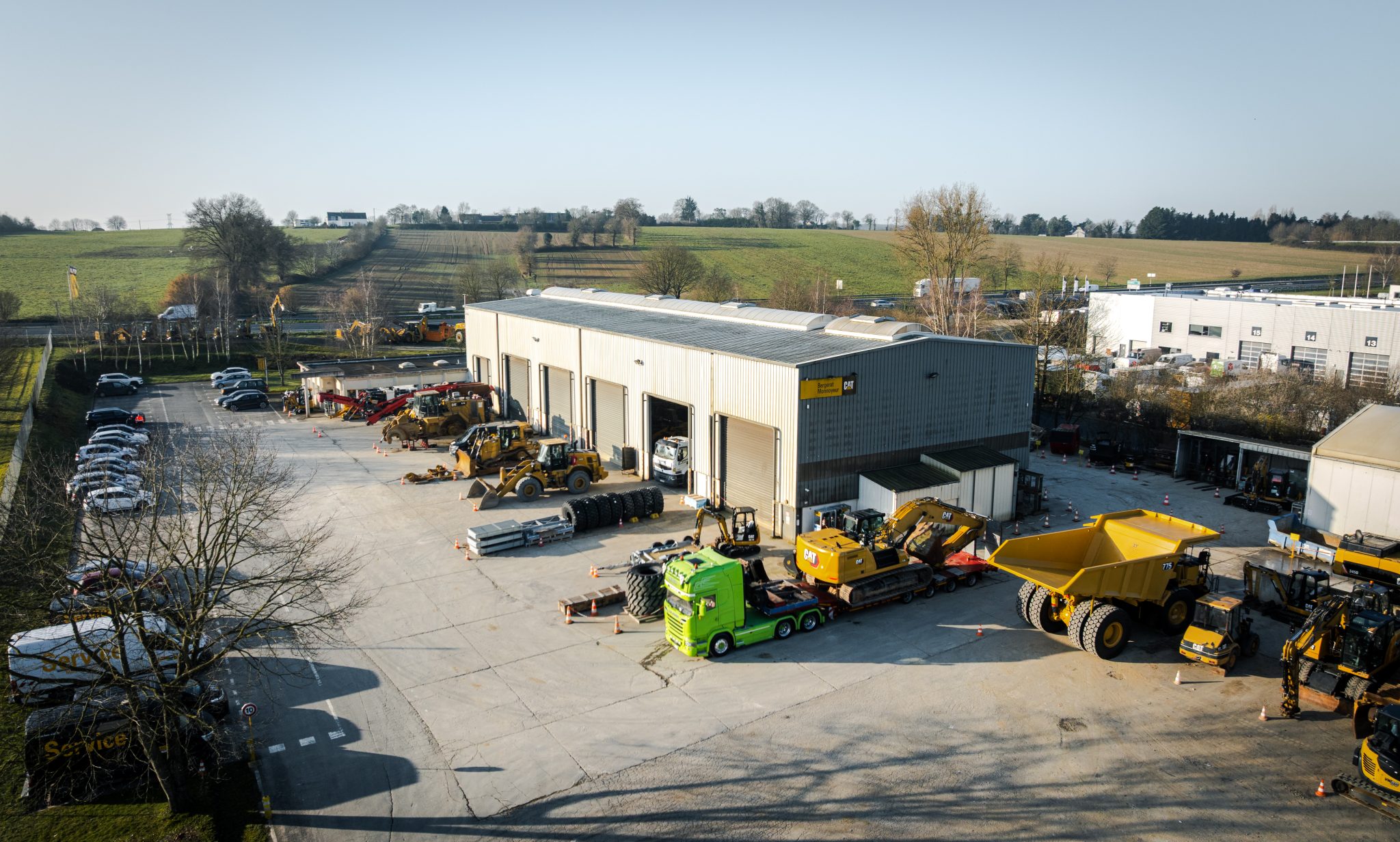 Machines de TP d’occasion Caterpillar : comment faire le bon choix en ...