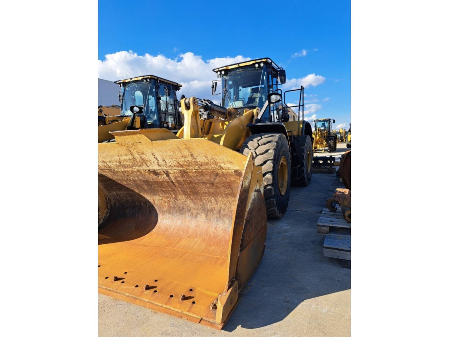 CAT 972 - Bergerat USED